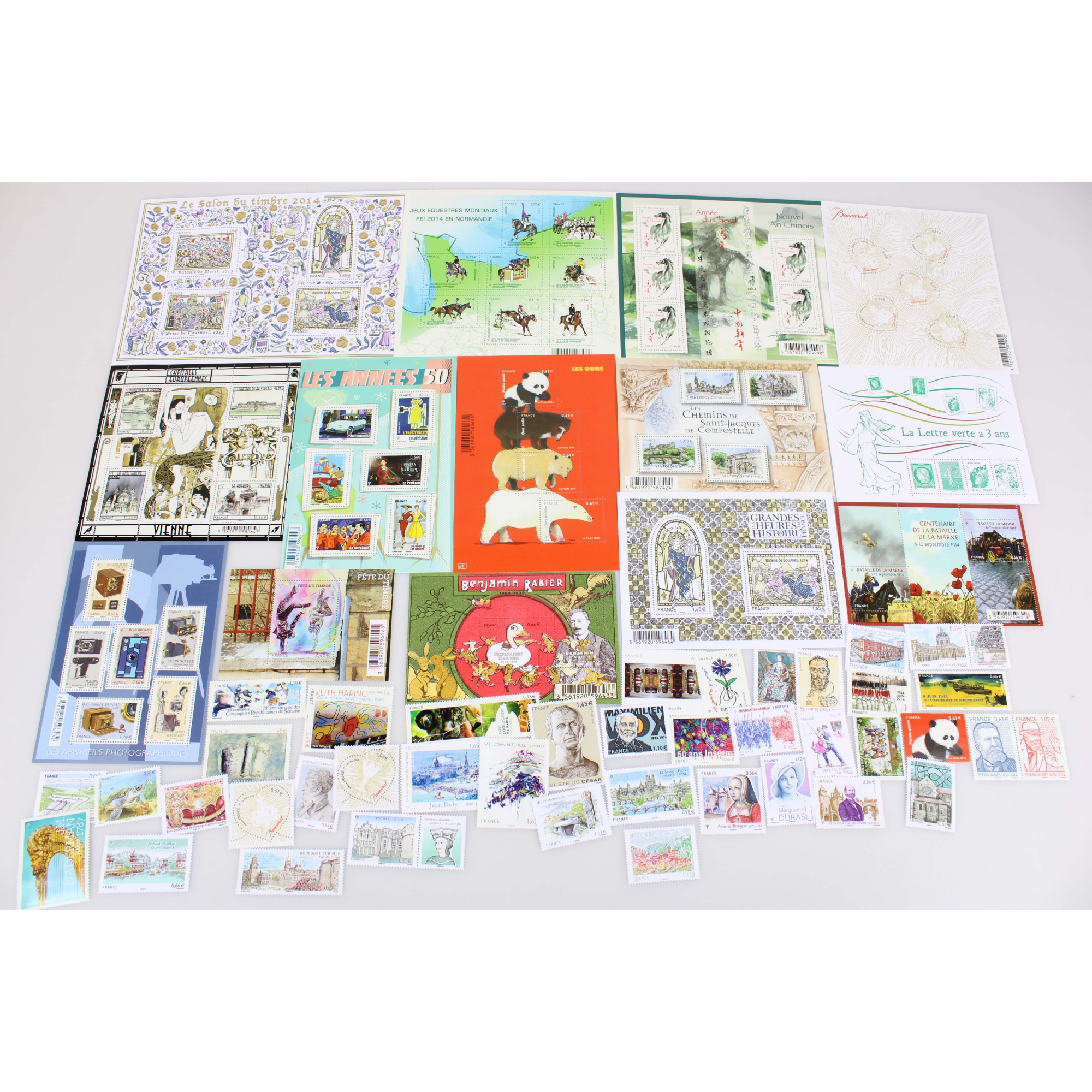LOT DE TIMBRES NEUFS** DE FRANCE DE 2014 A 2017 TIMBRES ET BLOCS-FEUILLETS